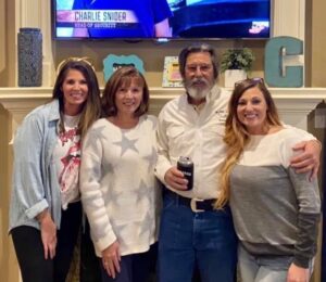 Charlie Snider From Blind Frog Ranch Age, Wife, Net Worth