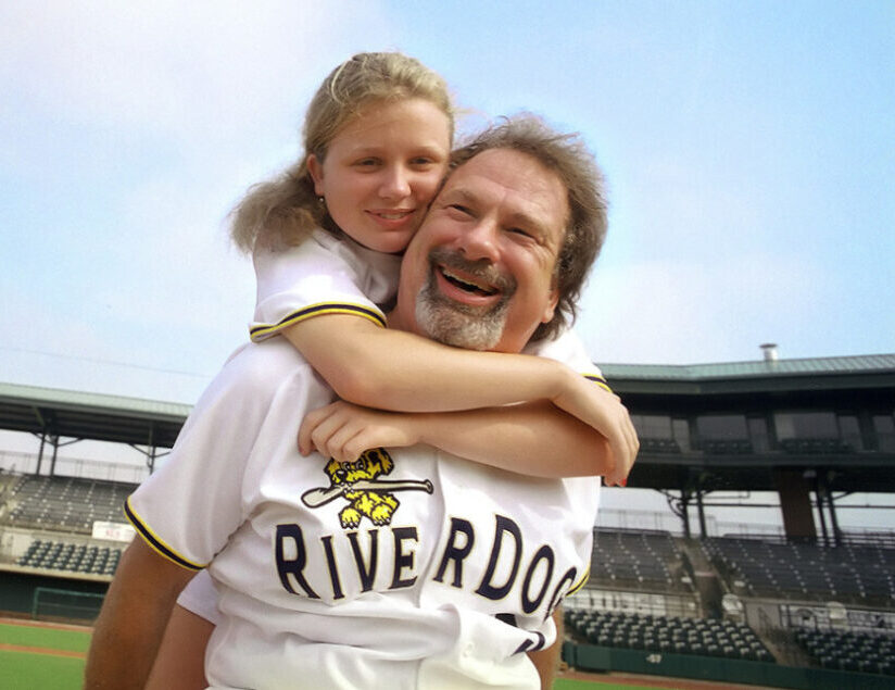 Mike Veeck Daughter Rebecca Veeck! Bio, Illness, Family, Net Worth ...